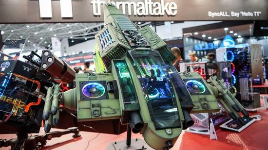 Computex2018:这充满了意想不到的电脑|Computex 2018|主机|电脑_新浪科技_新浪网