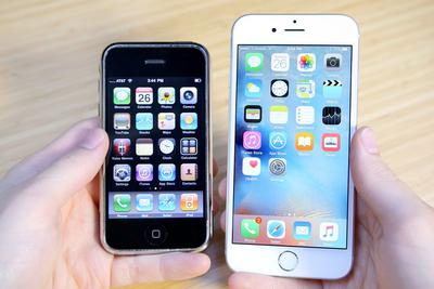 回顾十年前 乔布斯发布第一代iPhone带给我们的惊喜|乔布斯|iPhone|智能机_电信_新浪科技_新浪网