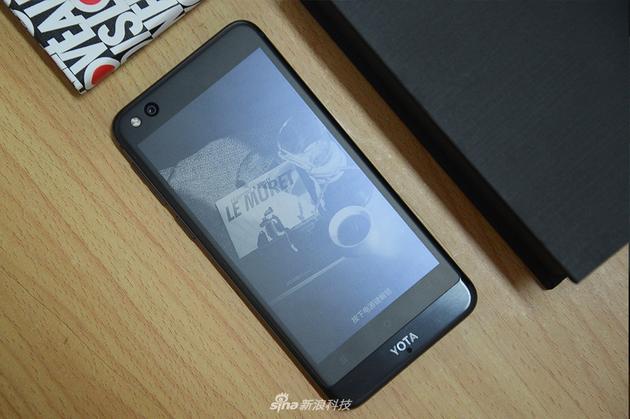 YOTA Phone 3评测： 只想给你另一种慢生活_手机新浪网