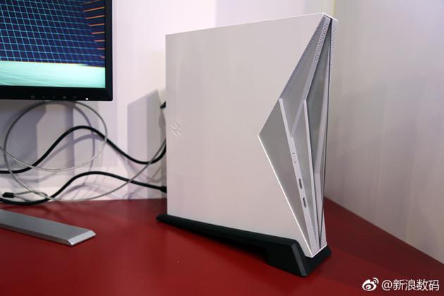 小霸王Z+游戏电脑发布：联手AMD专属游戏 售4998元|小霸王|游戏电脑|发布_新浪科技_新浪网