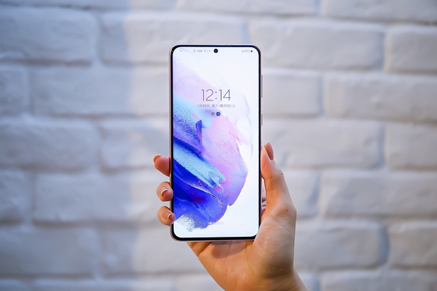 已完成1-120Hz刷新率调试？19日Find X3全网首发_手机新浪网