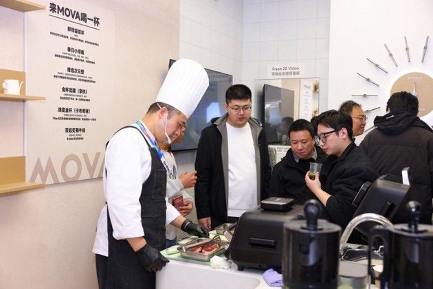 AWE 2025现场直击：MOVA多品类重磅亮相，打造智能生活新范式|MOVA_新浪科技_新浪网