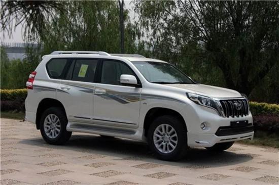 17款丰田霸道2700TX外挂天窗丐版实测-手机新浪汽车