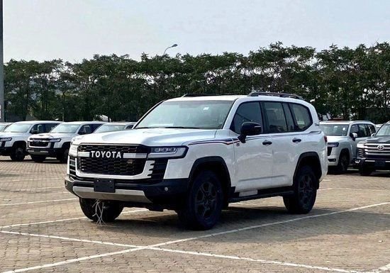 23款丰田兰德酷路泽LC300港内优惠开售-新浪汽车