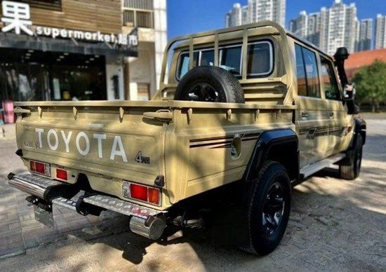 2023款丰田酷路泽LC79出售60万提走现车-手机新浪汽车