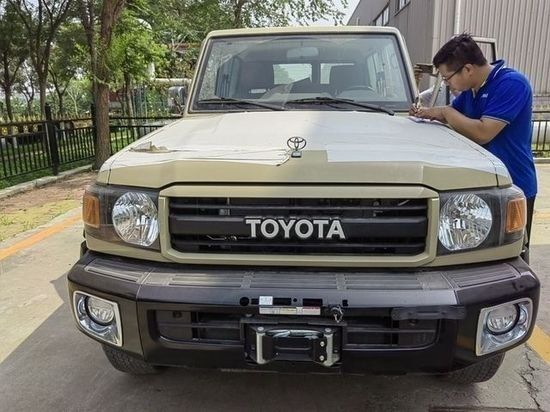 2022款丰田LC71现车配置优惠报价85万-手机新浪汽车