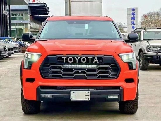 23款丰田红杉3.5TT 全尺寸SUV更宽敞-手机新浪汽车