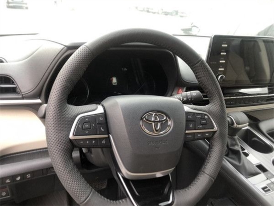 2022款丰田塞纳2.5L混动限时最低价-新浪汽车