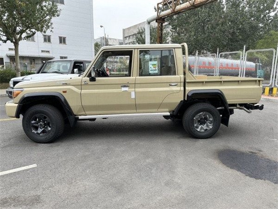 2023款丰田陆巡LC79越野皮卡 天津港直营-手机新浪汽车