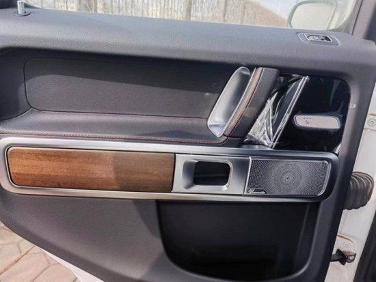 2023款奔驰G350D柴油版港口165万起售-手机新浪汽车