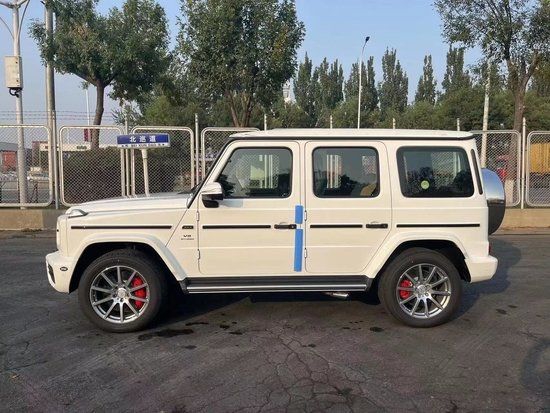 2021款奔驰G63韩版配置最新报价220余万-手机新浪汽车