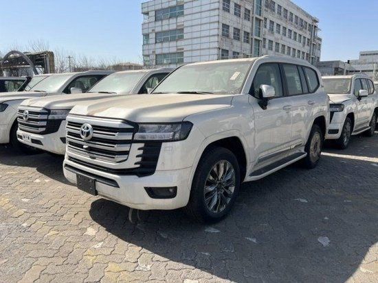 23款丰田酷路泽LC300即将现车 预定吧-手机新浪汽车