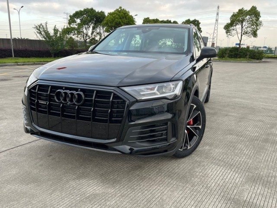 23款奥迪Q7黑耀包3.0T现车 港口手续齐-手机新浪汽车
