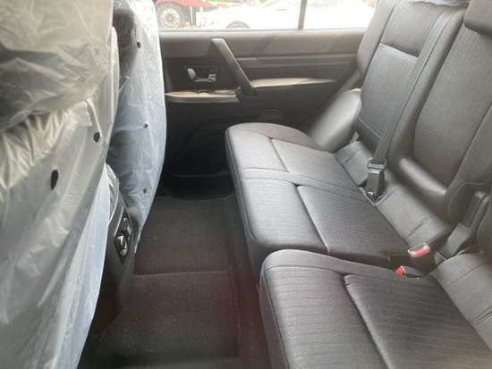 22款三菱帕杰罗V93国六版 彰显越野性能-手机新浪汽车