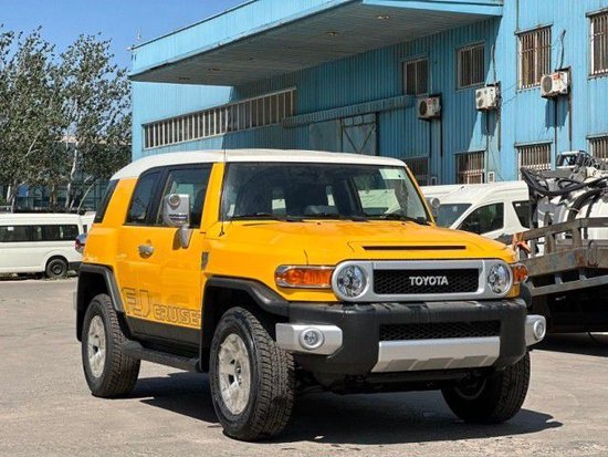 2023款丰田FJ酷路泽4.0 顶配极限运动版-新浪汽车