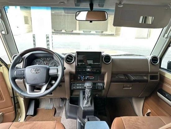 2024款2.8T柴油酷路泽LC76自动档配置全-新浪汽车