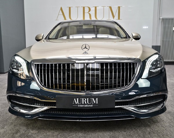 19款奔驰迈巴赫S560双拼色现车到店报价-新浪汽车