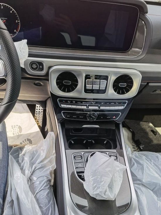 G500太贵 22款奔驰G350柴油版3.0T现车-手机新浪汽车