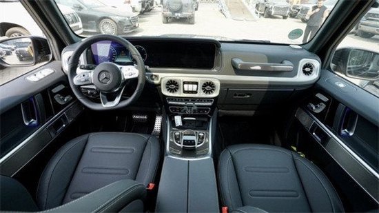 23款奔驰G400d展厅现车 全国分期按揭-手机新浪汽车