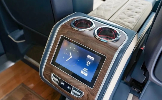 奔驰v260商务车改装明细五一降价优惠-手机新浪汽车