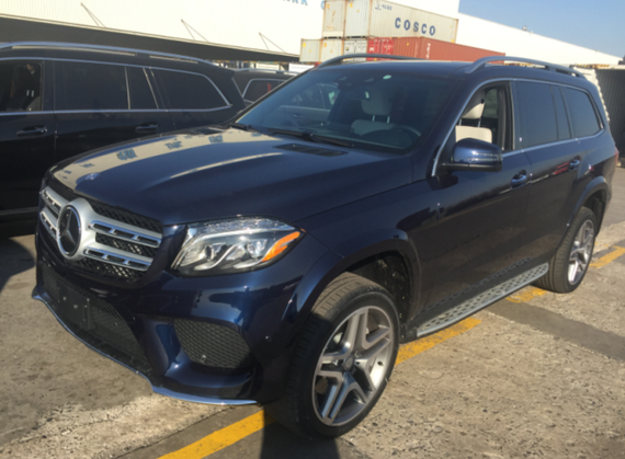 2017款奔驰GLS450现车吸引众多车迷-手机新浪汽车