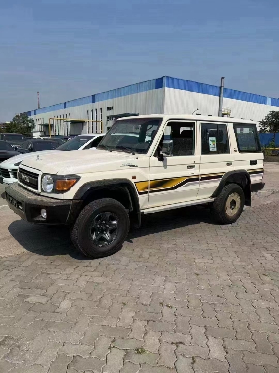 2022款丰田LC76 70周年纪念版国六B出售-新浪汽车