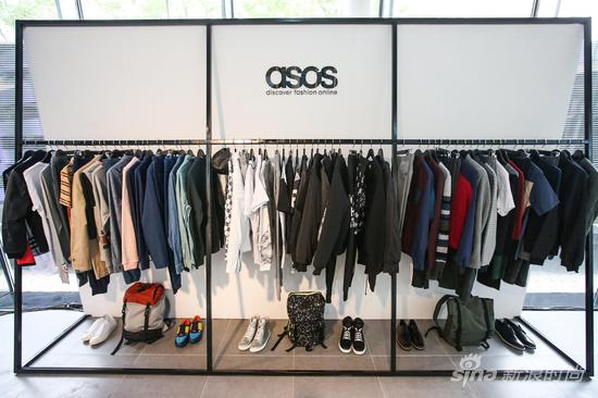 ASOS 2014秋冬系列 校园风潮与美式复古|ASOS 2014秋冬系列|校园风潮美式复古_新浪时尚_新浪网
