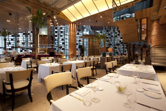 Opera Bombana超值商务午餐新菜品发布|意大利|Opera Bombana_新浪时尚_新浪网