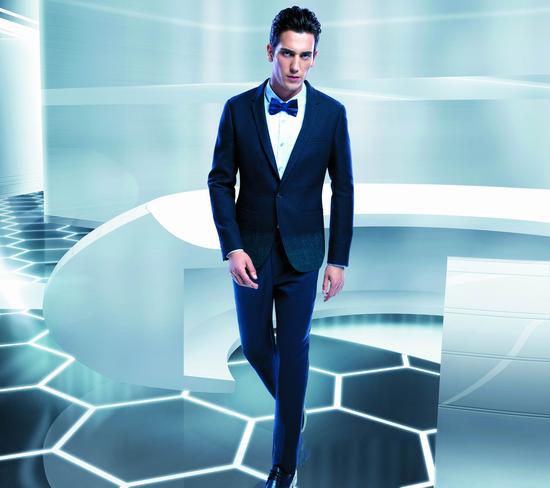 爱的传递者 “卡宾-爱-表白”圣诞活动|万达广场|卡宾|Cabbeen_新浪时尚_新浪网