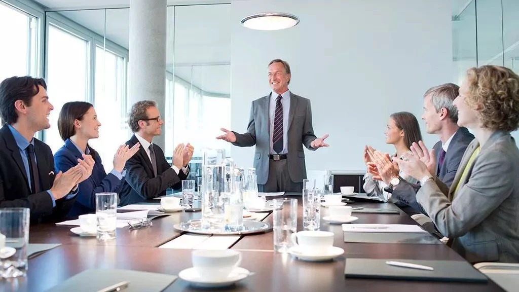 礼仪 | 那些商务会议中你应该注意的礼仪|礼仪|商务|仪容_新浪新闻