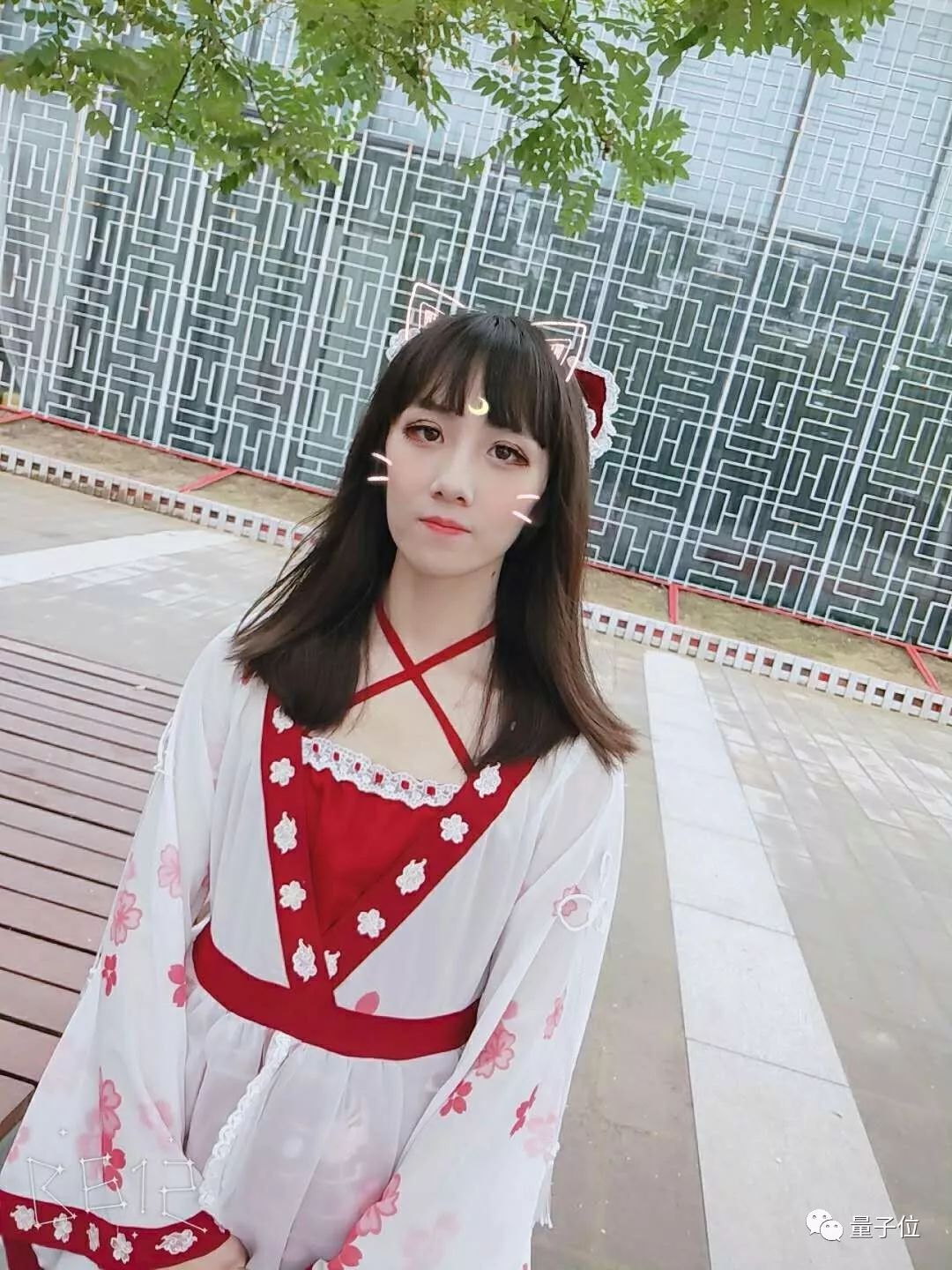 入坑GitHub，先当女装大佬？给这个2200+星的项目跪了……|女装|大佬|量子_新浪科技_新浪网