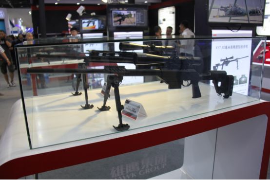 警展上多款国产高精狙亮相！别以为换个颜色我就不认识你｜轻武专栏|狙击步枪|步枪|高精度_新浪新闻