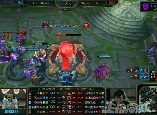 这是RNG打的最差的一场比赛，小虎2200输出让人绝望，UZI又哭了！_新浪游戏_手机新浪网