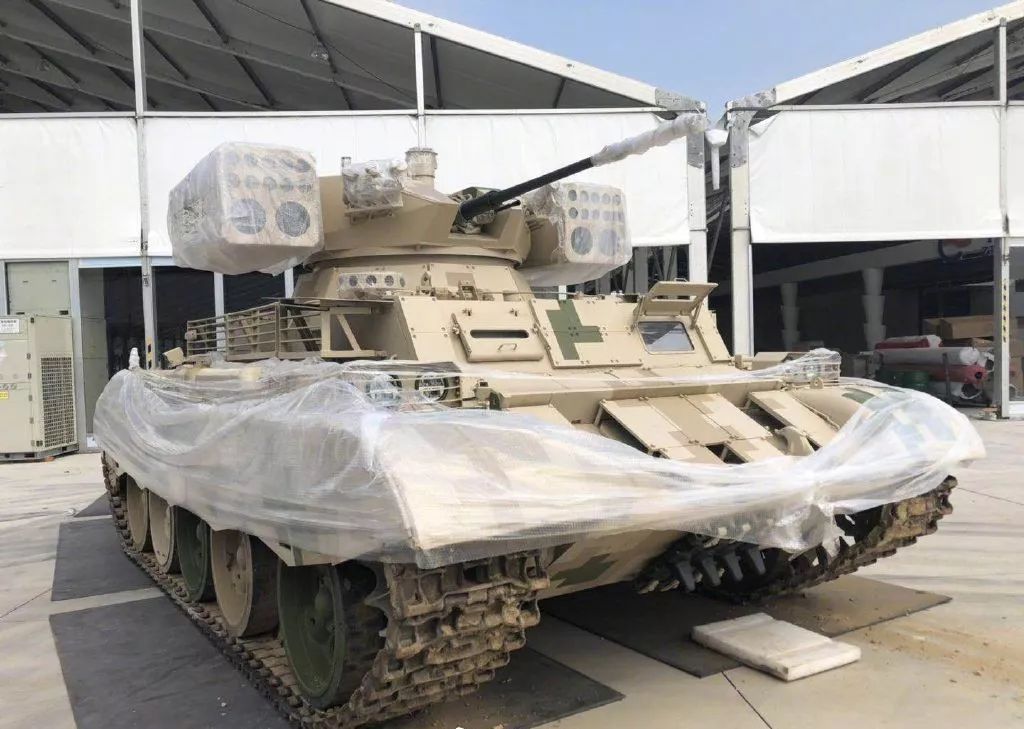 125毫米口径59坦克亮相珠海！为何59式被一改再改？｜军情晚报|坦克|年代|作战_新浪新闻