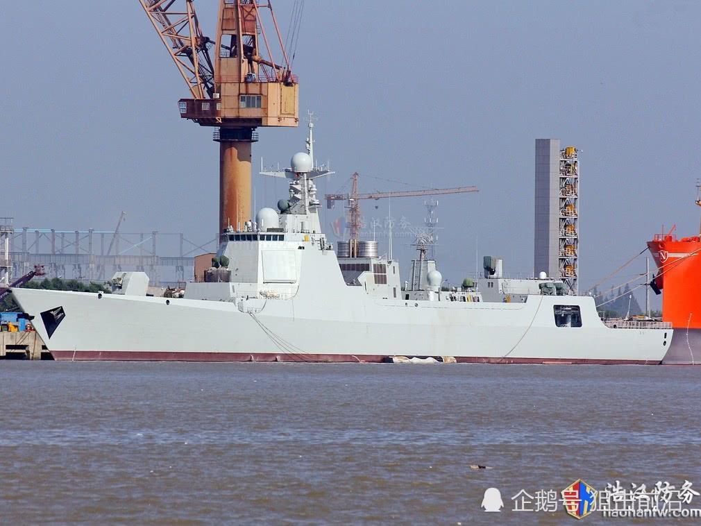 第11艘：052D级驱逐舰161呼和浩特舰入役南海舰队_手机新浪网