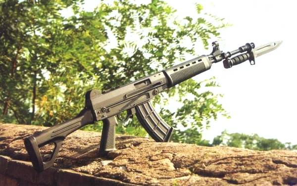 中国的 CS/LR17步枪 为什么采用5.56毫, 而不是5.8毫米口径?_手机新浪网