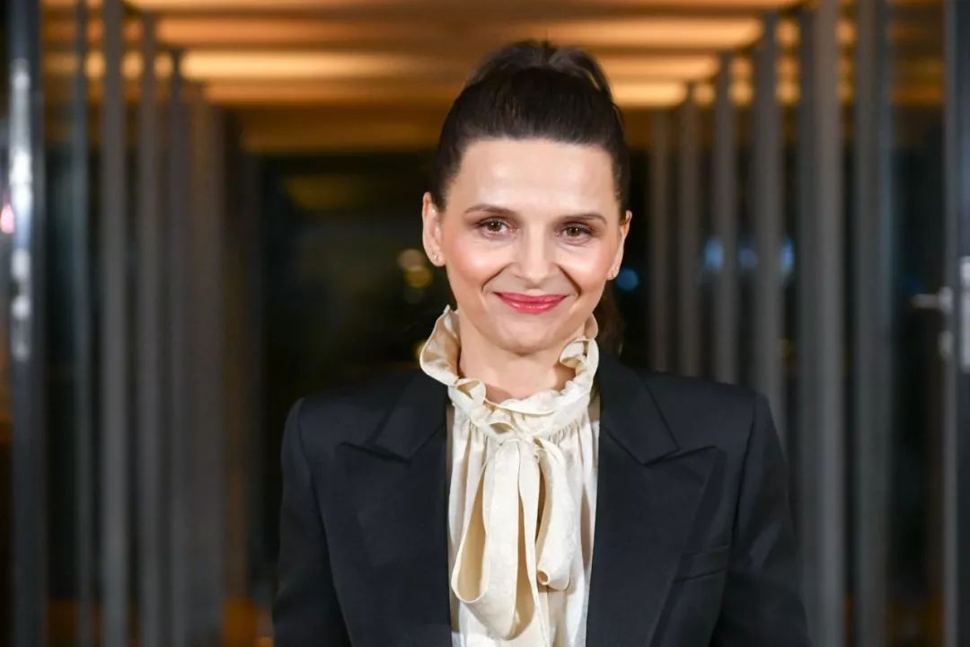 女性、政治和新导演：最热闹的柏林电影节落幕了|戛纳|柏林电影节|科斯里克_新浪新闻