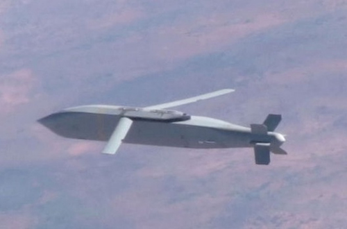 F-35成功发射首枚AGM-154联合防区外武器_新浪新闻