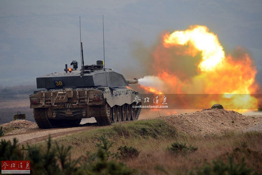 英军“武士”2战车完成无人实弹打靶测试 发射150发炮弹|弯刀|坦克|英军_新浪军事_新浪网