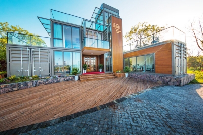 这么美的酒店 是集装箱做的 融入二十四景元素 9·26期间开放|洪忠轩|观景台|环保_新浪新闻