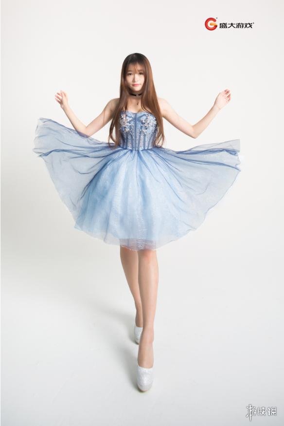 CJ2017：盛大Showgirl高清女神美照流出 这胸器火力十足_新浪游戏_手机新浪网