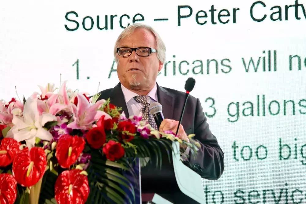 “无电大流量”时代来临 黑科技Water-On-Water亮相_新浪新闻