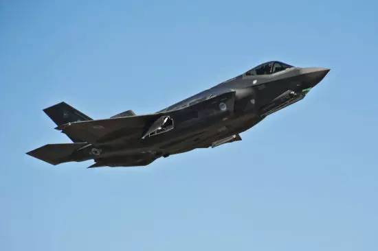 揭秘美军战机敌我识别系统（IFF)_手机新浪网