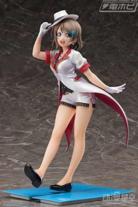 《Love Live！Sunshine！！》渡边曜生日手办 完美长腿优雅呈现_八卦趣闻_新浪游戏_新浪网