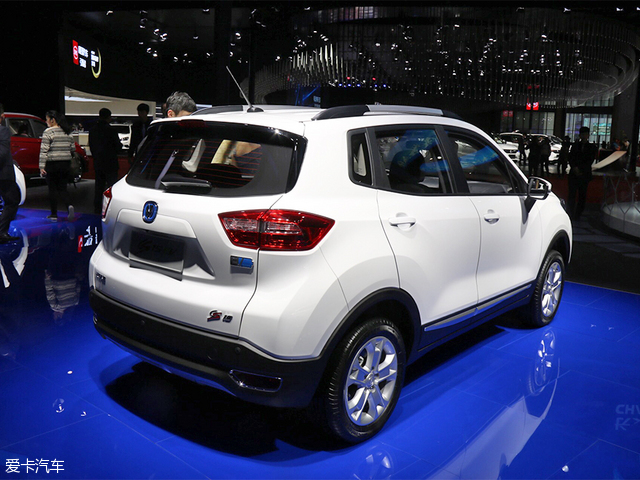 续航300km 长安CS15 EV将11月正式上市-新浪汽车