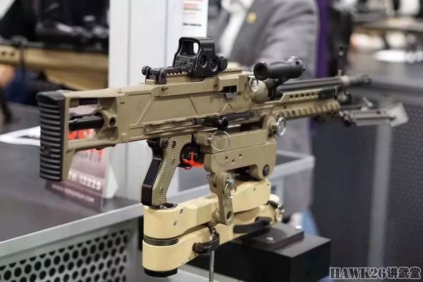 钢铁胜过钛合金 巴雷特公布M240LWS通用机枪_手机新浪网