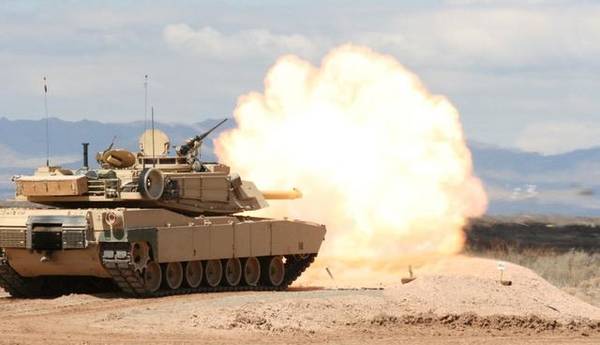 李莉解读美M1A3主战坦克！号称最强，设计理念与作战理念竟矛盾！_手机新浪网