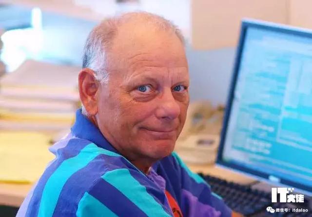 世界上有多少IT从业人员？_手机新浪网