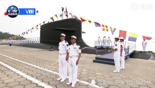 中国093改型核潜艇内部场景曝光：对陆巡航导弹在艇内大方亮相|核潜艇|导弹|鱼雷_新浪新闻