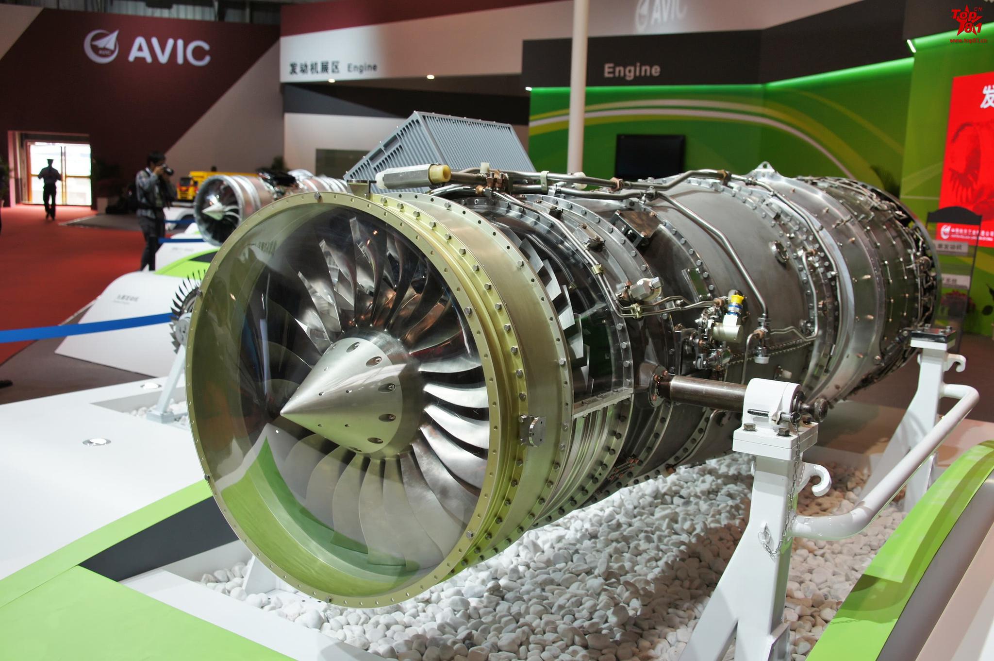 为何突然高调公布二代舰载机消息？涡扇19这次一步弯道超车_手机新浪网